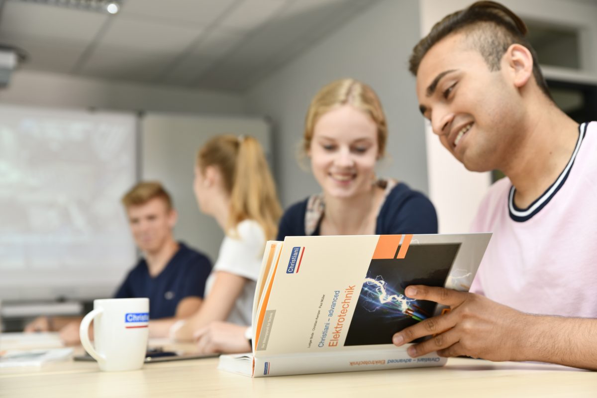 Technische Ausbildung - Lehrmittel und Lehrsysteme | Christiani